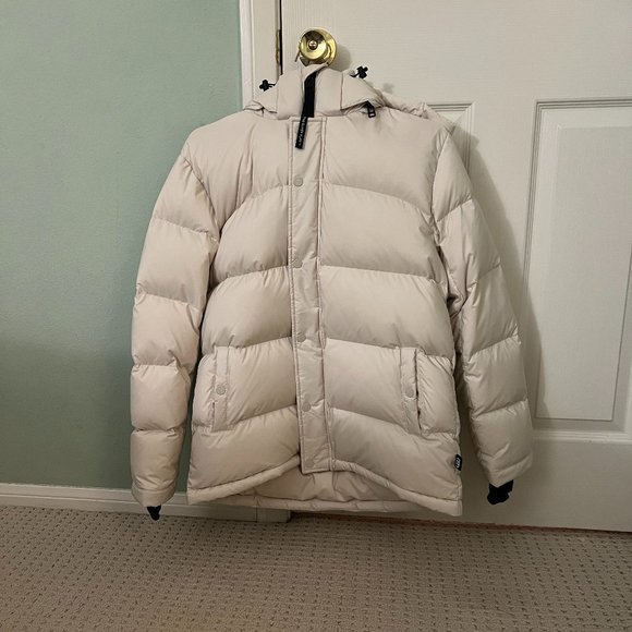 TNA | Jackets & Coats | Aritzia Tna The Super Puff In Matte Pearle Size ...